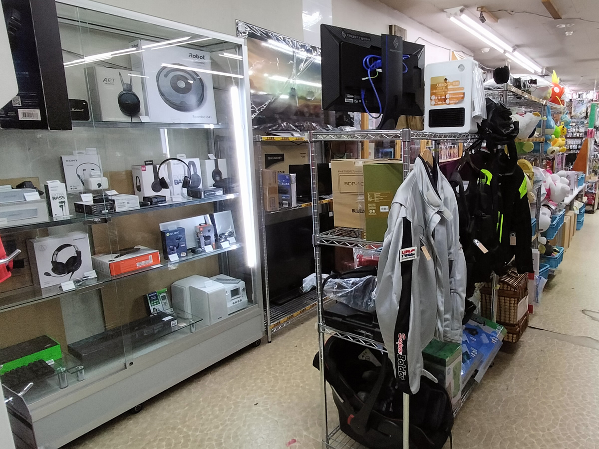 2号店 家電・DVD｜店舗紹介｜マンガ倉庫和田山店 公式HP｜兵庫県北部のリサイクルショップ 古着買取、リサイクル品の買取、販売 夜22時まで ...